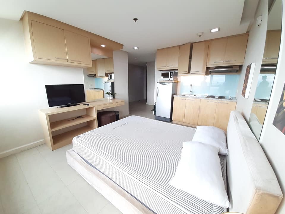 FOR RENT Fully Furnished Studio unit in BSA Twin Towers | Everbright ...