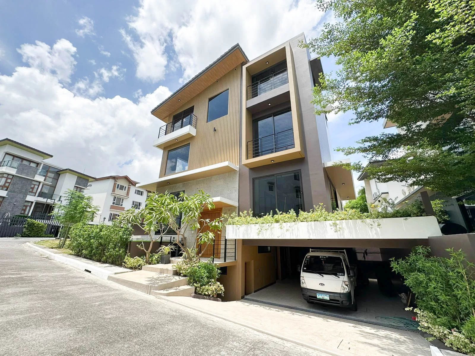 McKinley Hill Village | Five Bedroom 5BR House and Lot For Sale ...